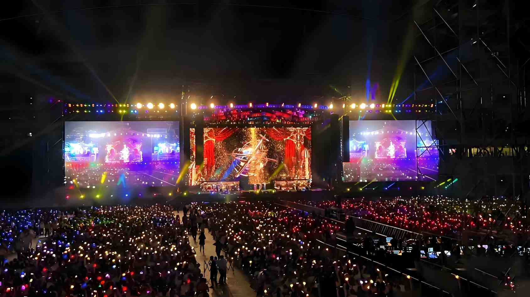 Concert Stage Screens: Revolutionizing Live Performances - reissdisplay