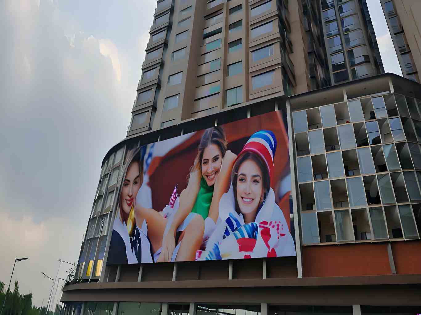 Outdoor LED Screen for Sale: A Comprehensive Guide - reissdisplay